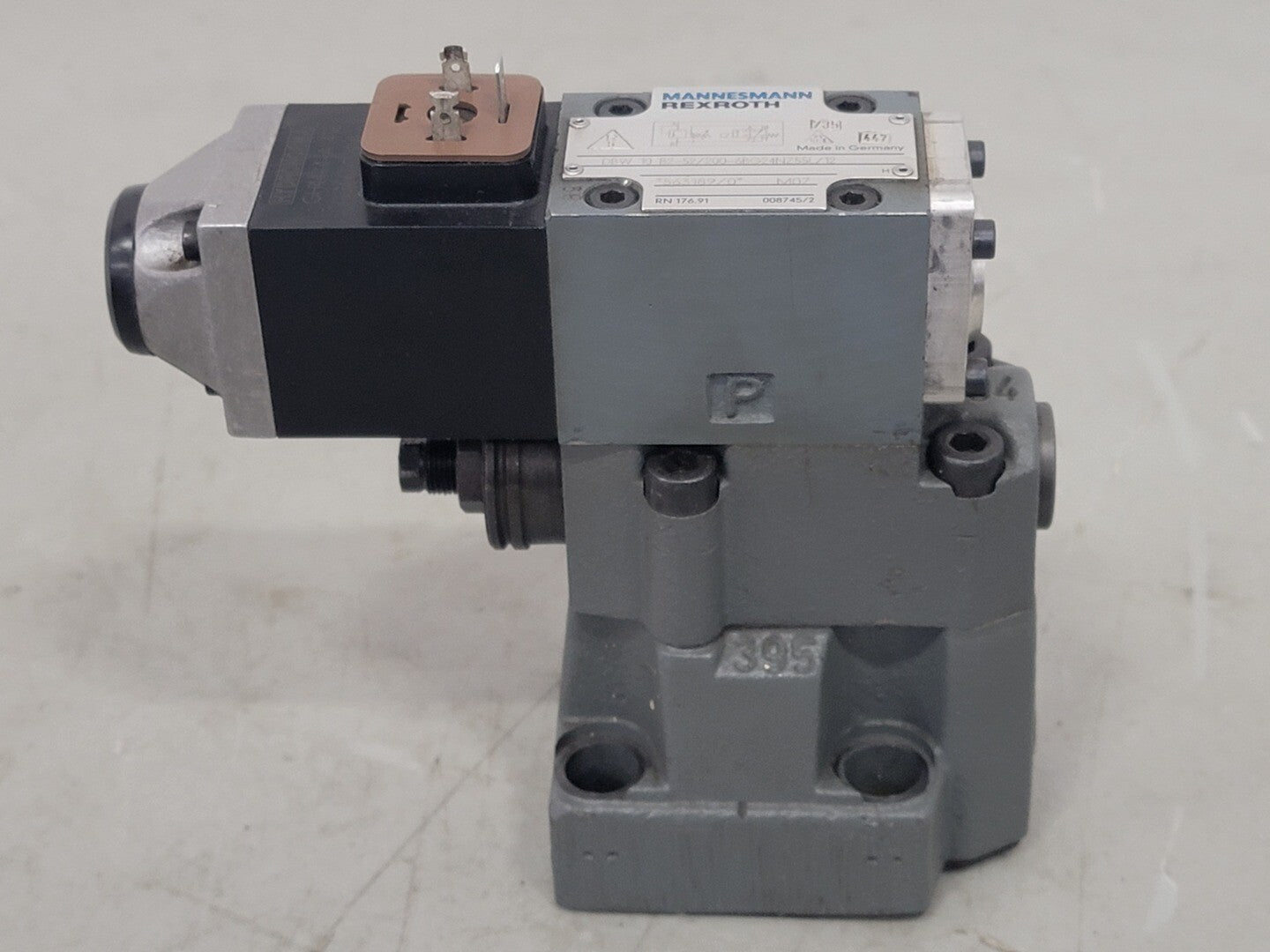 REXROTH Pressure Relief Valve DBW 10 B2-52/200-6BG24NZ55L/12