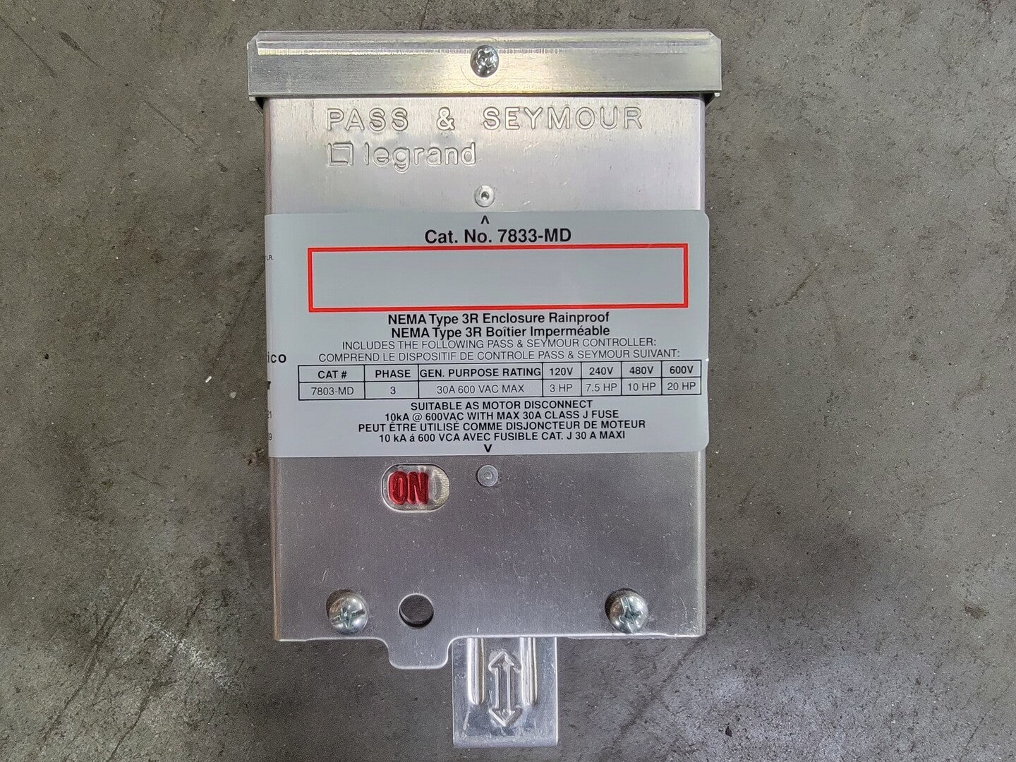 PASS & SEYMOUR 30 Amp, 3 Pole Manual Motor Controlled 7833-MD