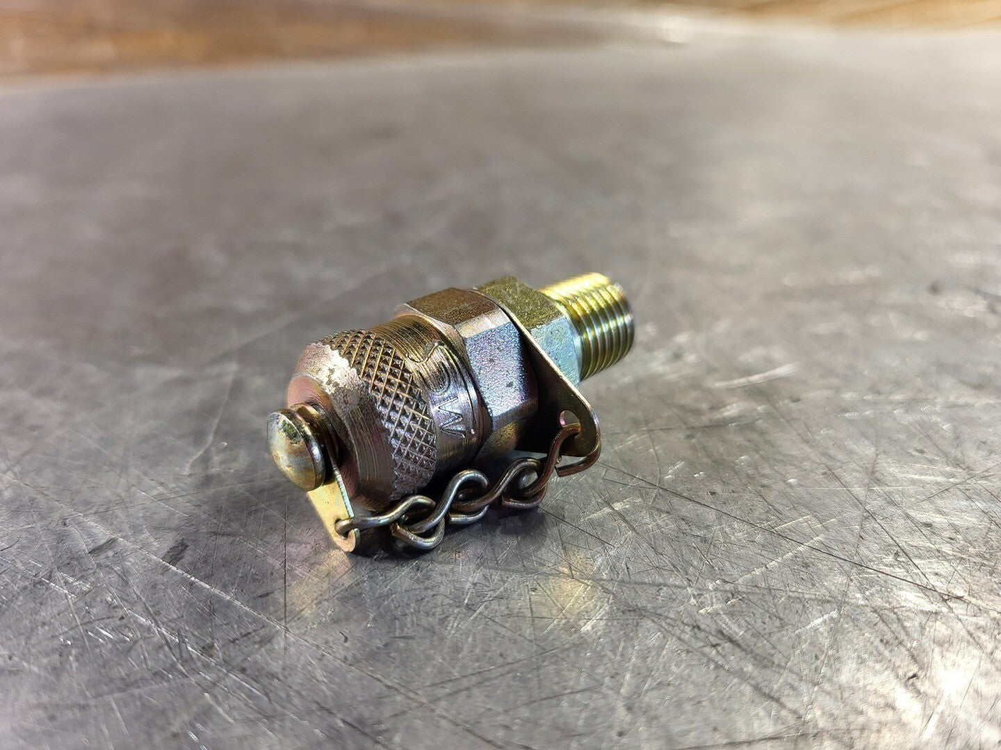 BOSCH NPT Male X Test Point Male Pressure Test Adapter PT-P10-04