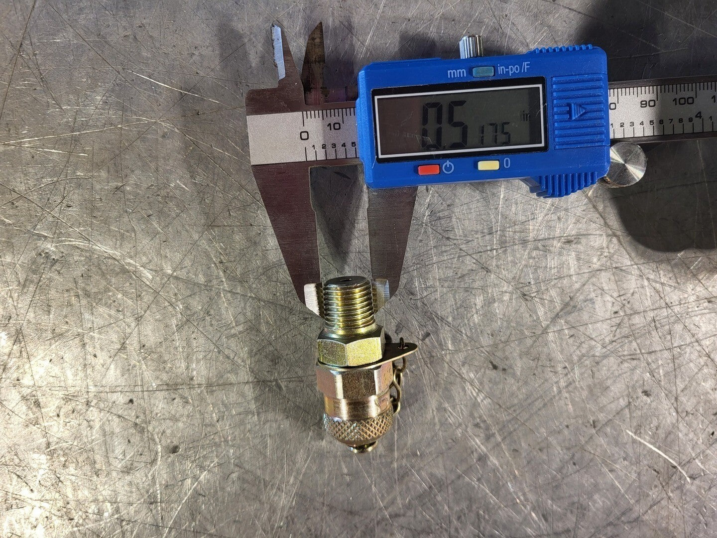 BOSCH NPT Male X Test Point Male Pressure Test Adapter PT-P10-04