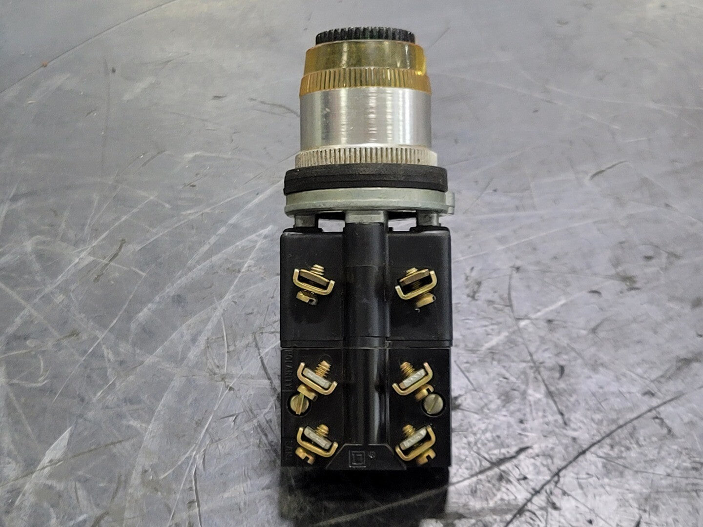 SCHNEIDER ELECTRIC Pilot Light Module 9001KM1 w/ Contact Block 9001KA1