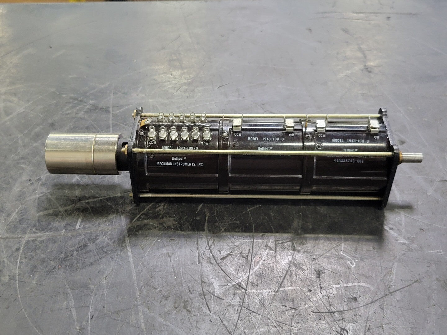 BECKMAN INSTRUMENTS Helipot 1943-198-0 Potentiometer