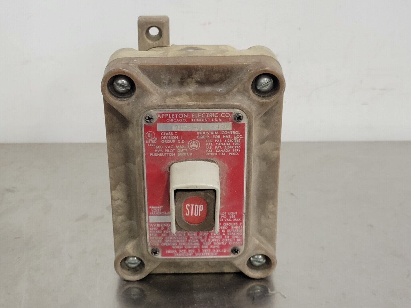 APPLETON Heavy Pilot Duty Push Button Switch N1D75-U1