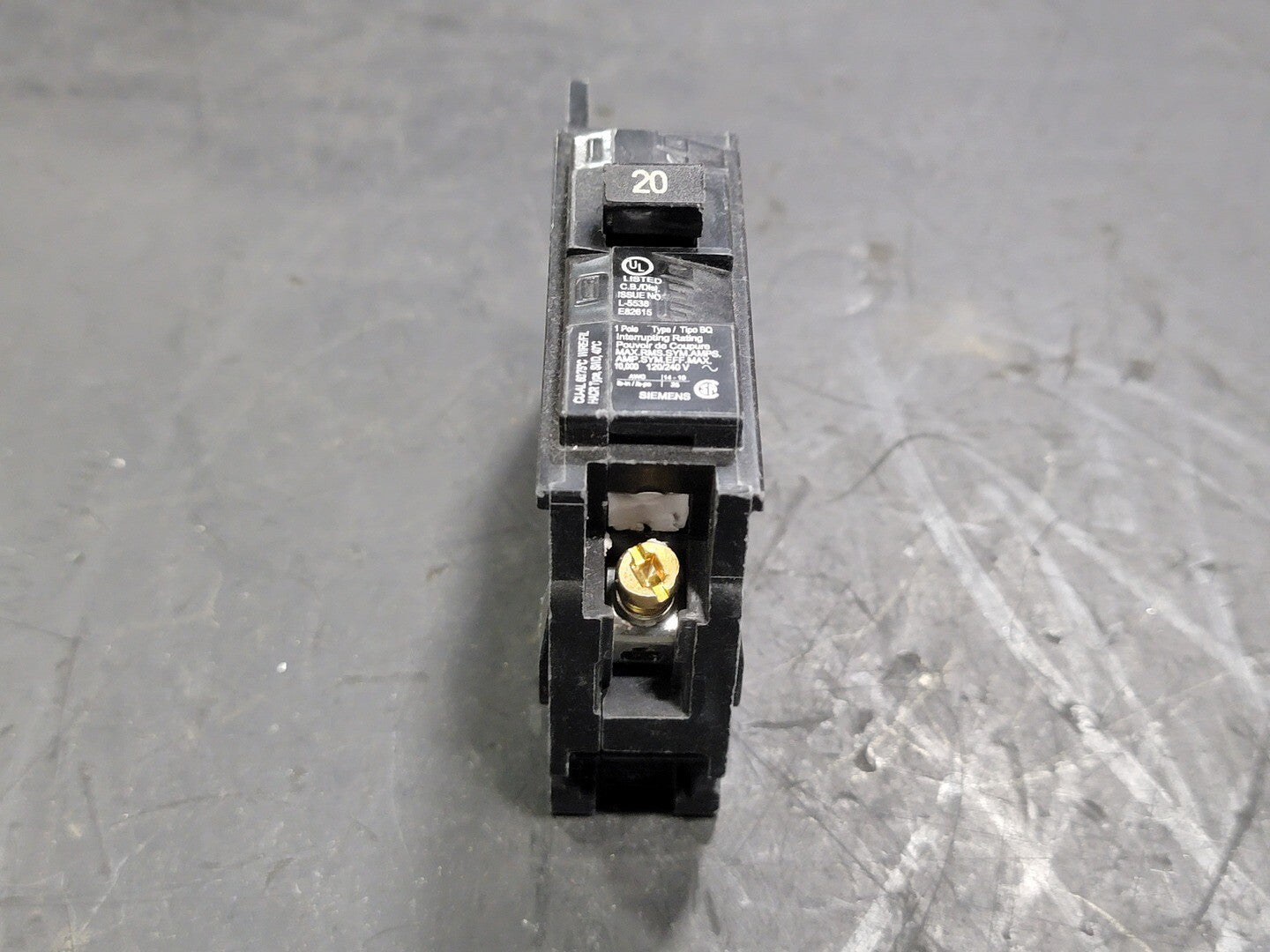 SIEMENS 20 Amp, 1 Pole, 120/240 volts Circuit Breaker BQ1B020