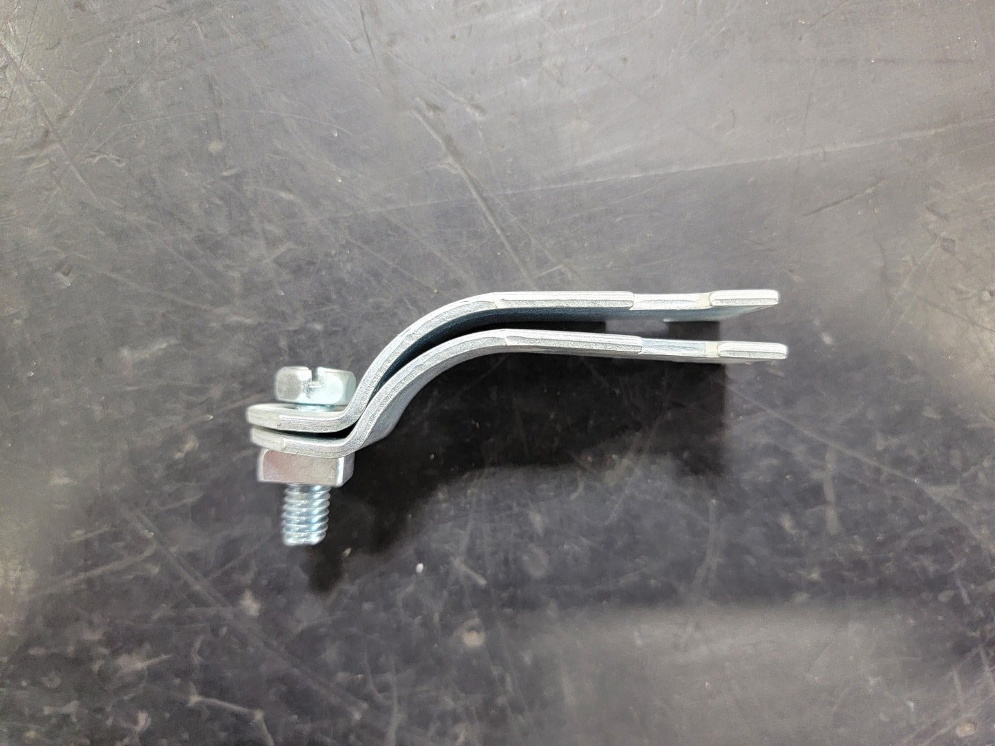 POWERSTRUT 1-1/2" Steel Rigid Strut Strap Conduit Clamp PS1100 (Box of 24)