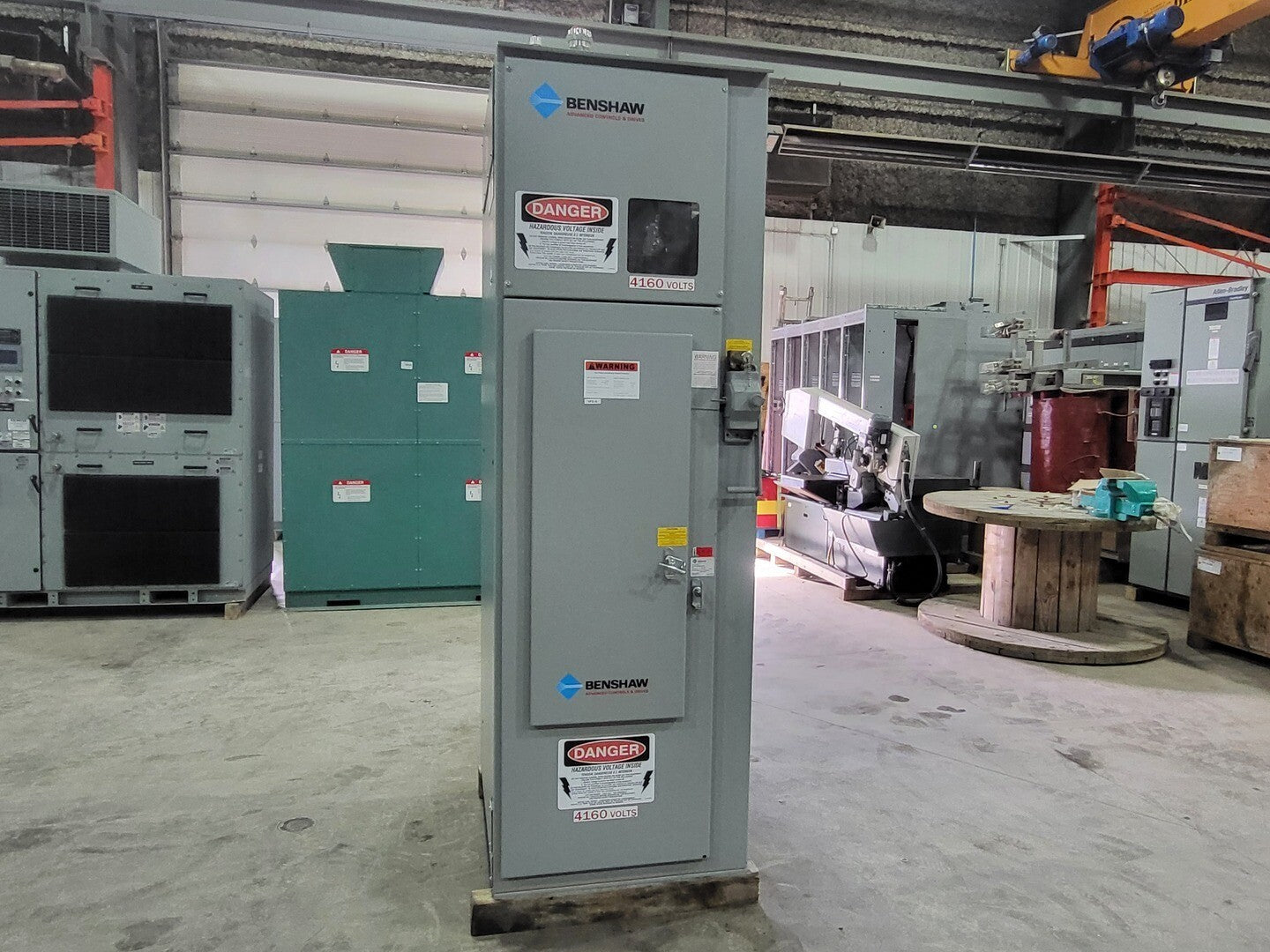 BENSHAW Load Break Interrupter Switch, 250A, 4160V, MVF-0400-4160-01 ...