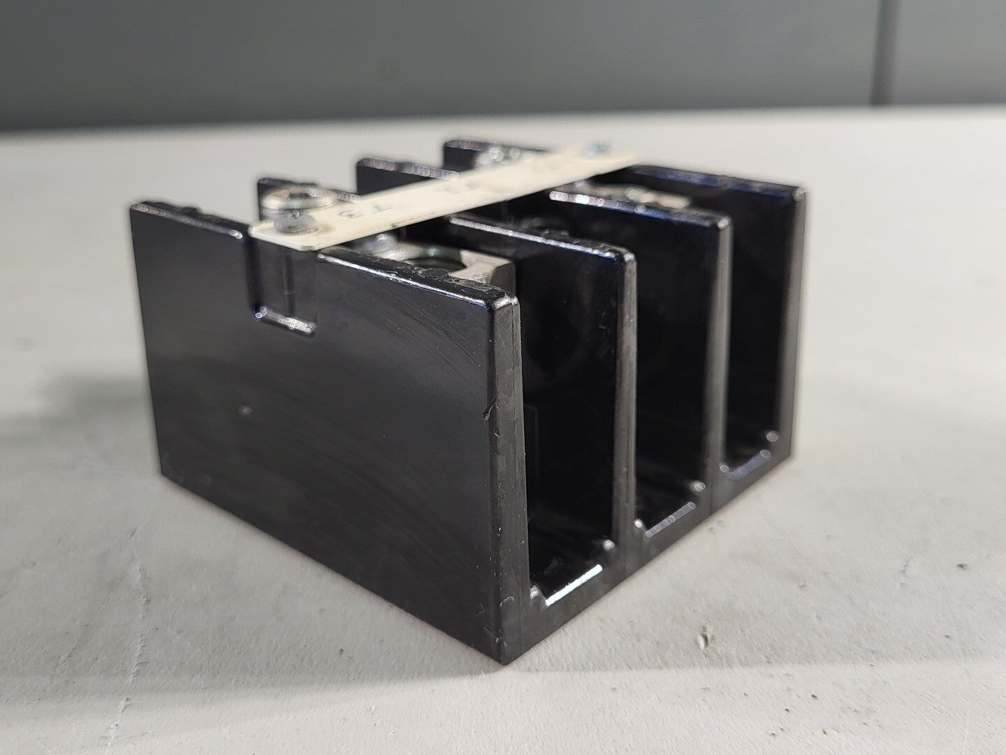 SQUARE D Power Distribution Block 9080 LBA362101, 175A Cu, 135A Al ...