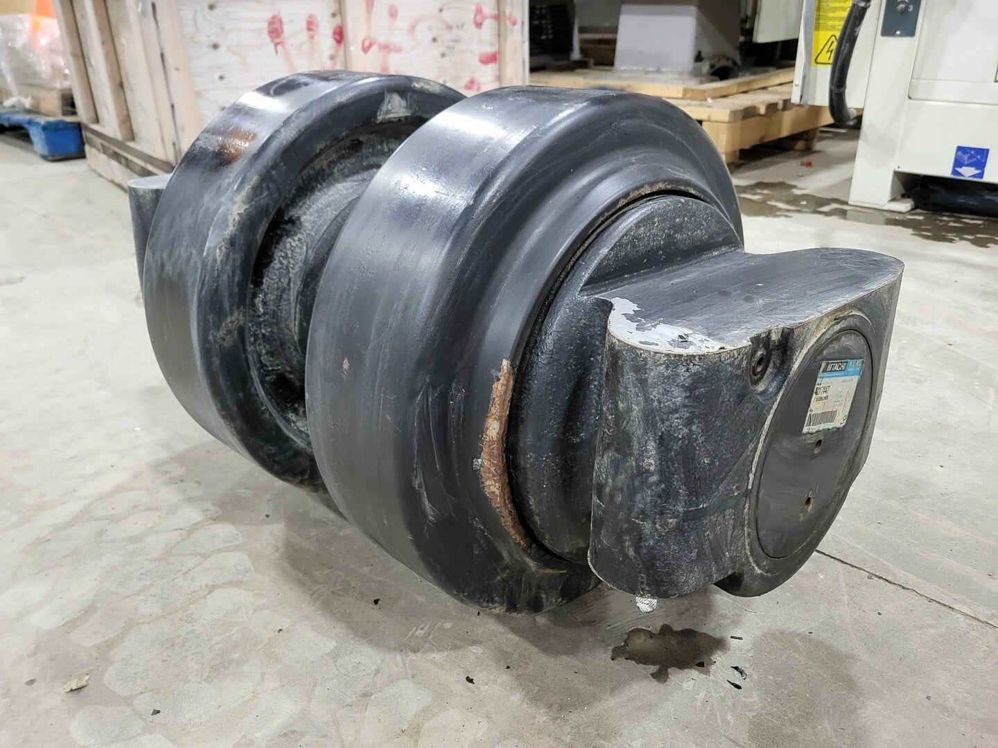 HITACHI Lower Roller Assembly 4317447