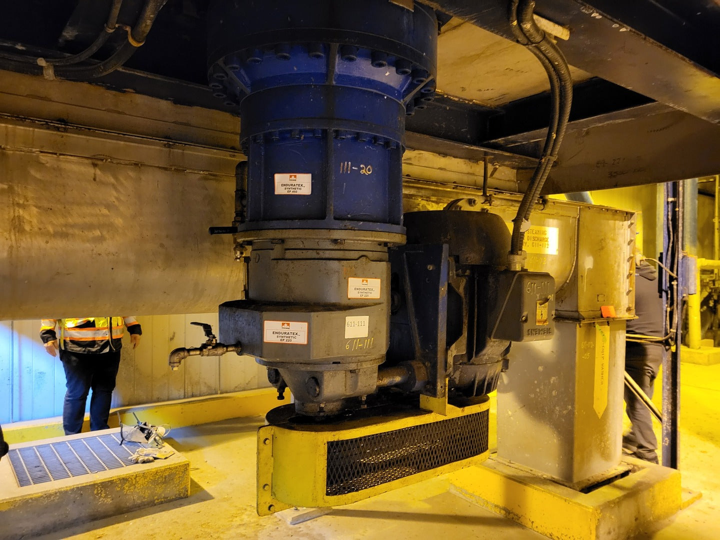 SHW Under-Tank Agitator P618-SHW