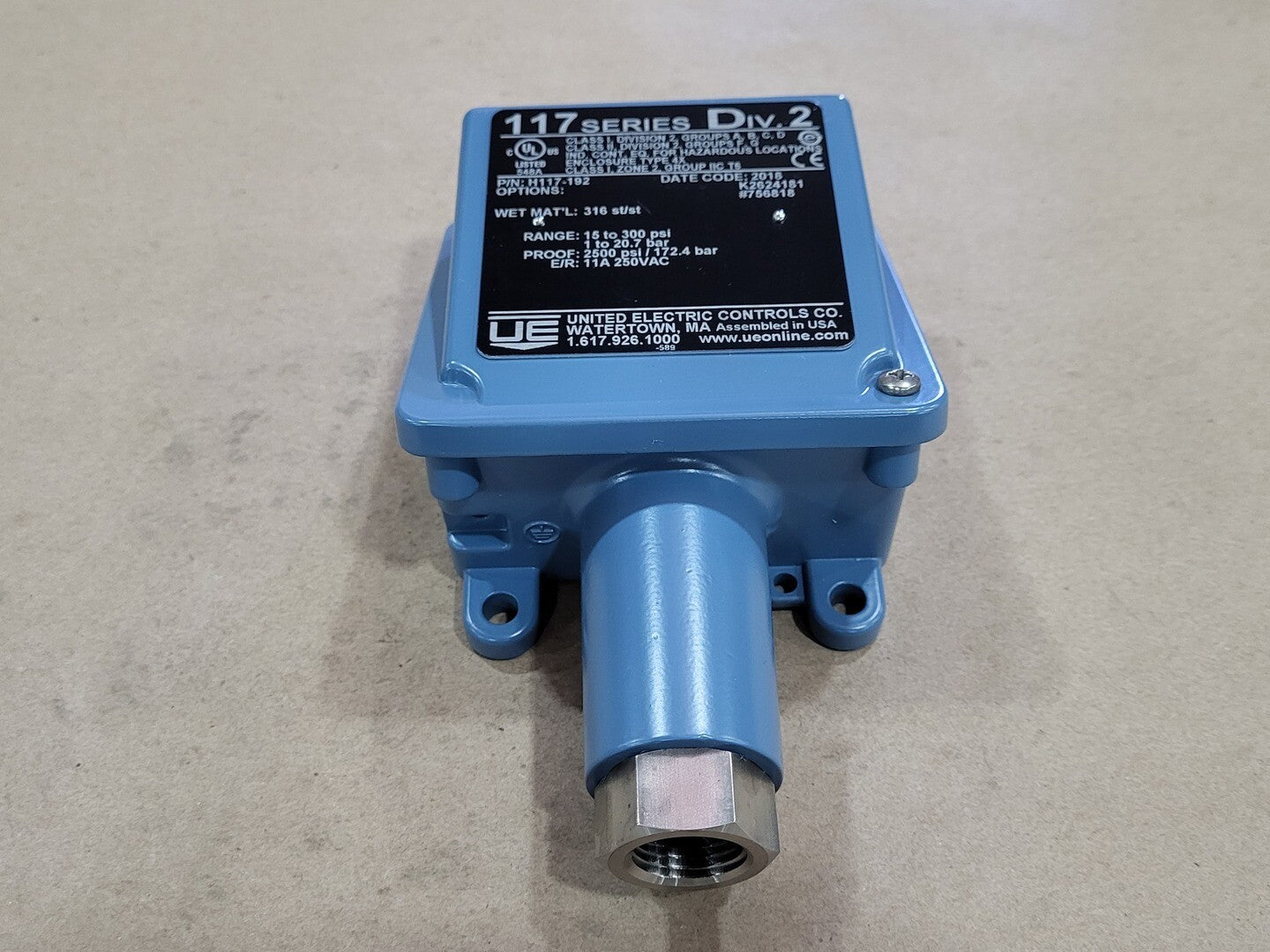 UNITED ELECTRIC Pressure Switch P/N: H117-192