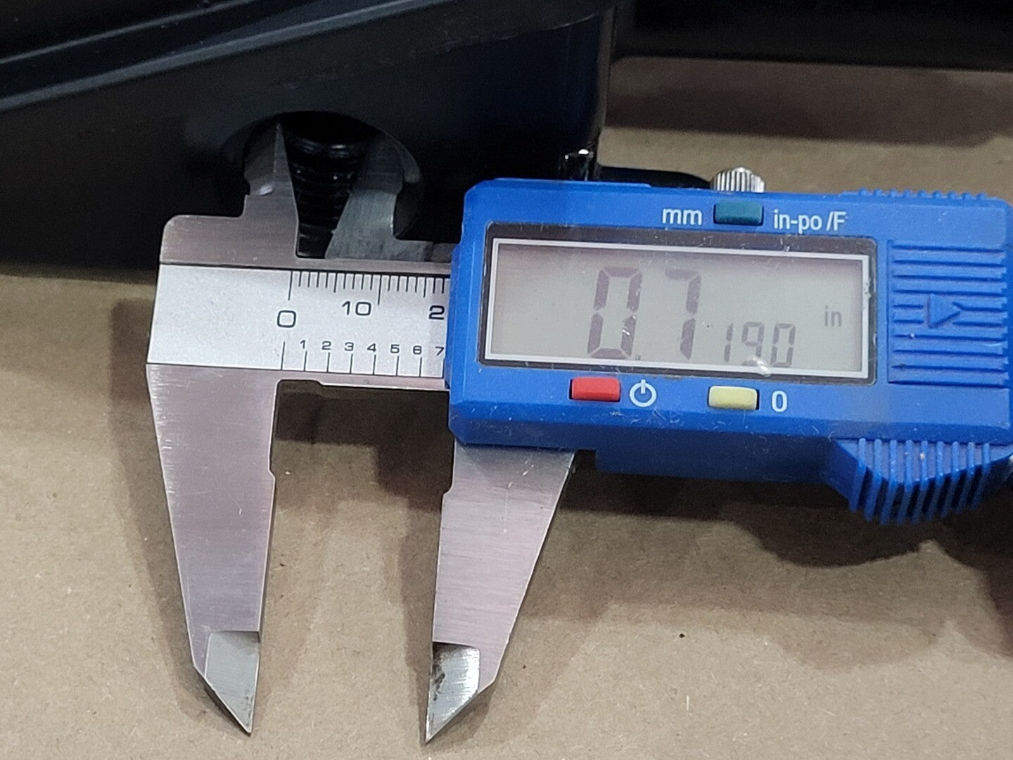 Pressure and Temperature Switch Type H117 Model 190, H117-190