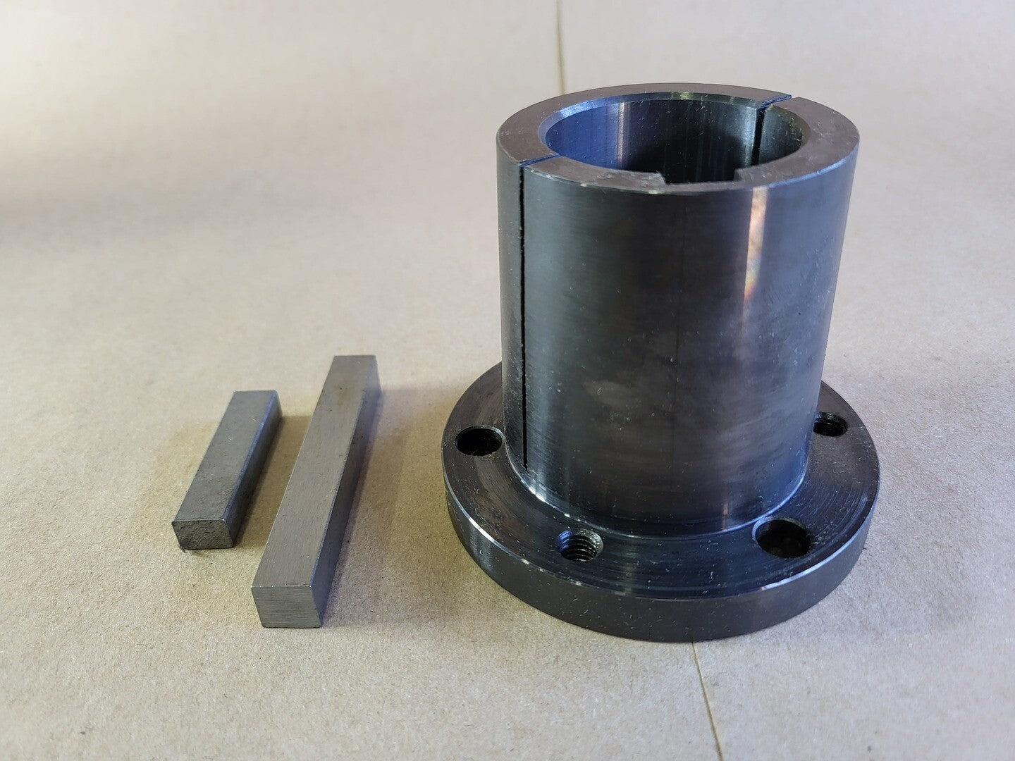 TSUBAKI Split Tapered Bushing Q2-1-15/16, Q2-1R