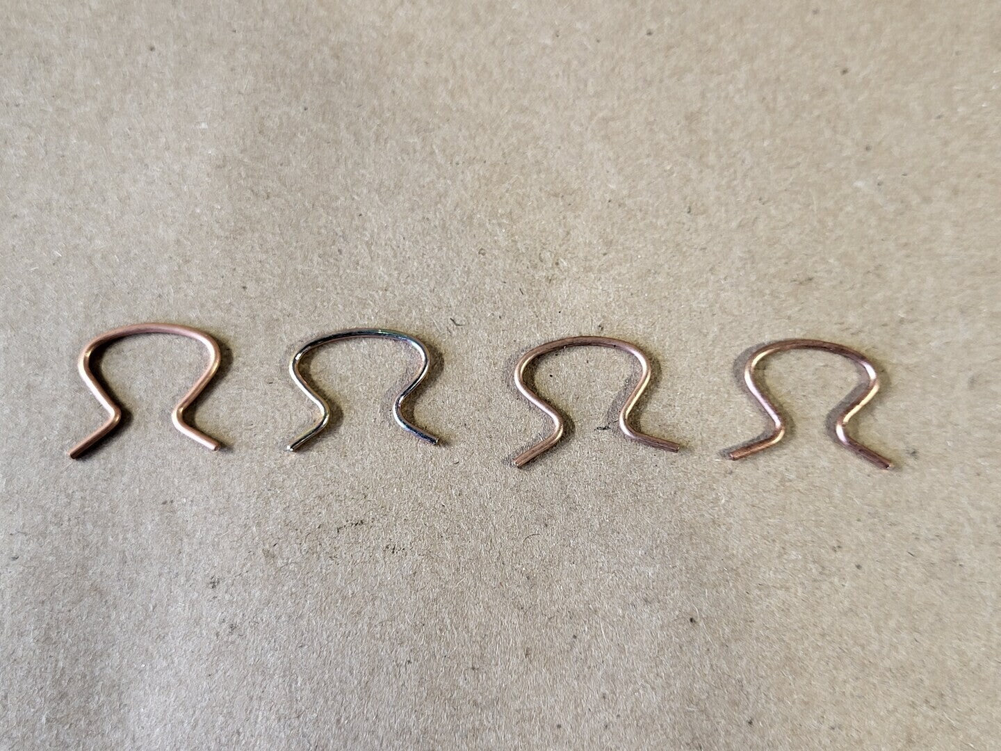 Window Handle Retaining Clip IFI29442 (Pack of 4)