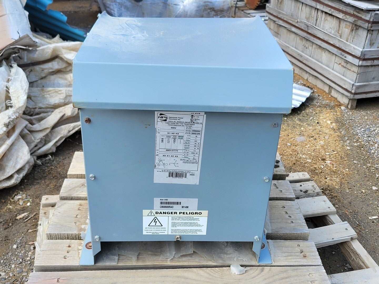 HAMMOND POWER SOLUTIONS INC. 15 kVA Transformer 600, pri. volts, 480Y ...