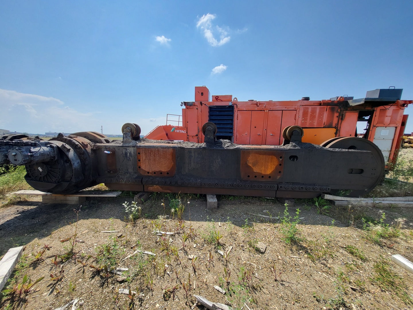 HITACHI EX3600-5 FS Track Frames with Final Drive