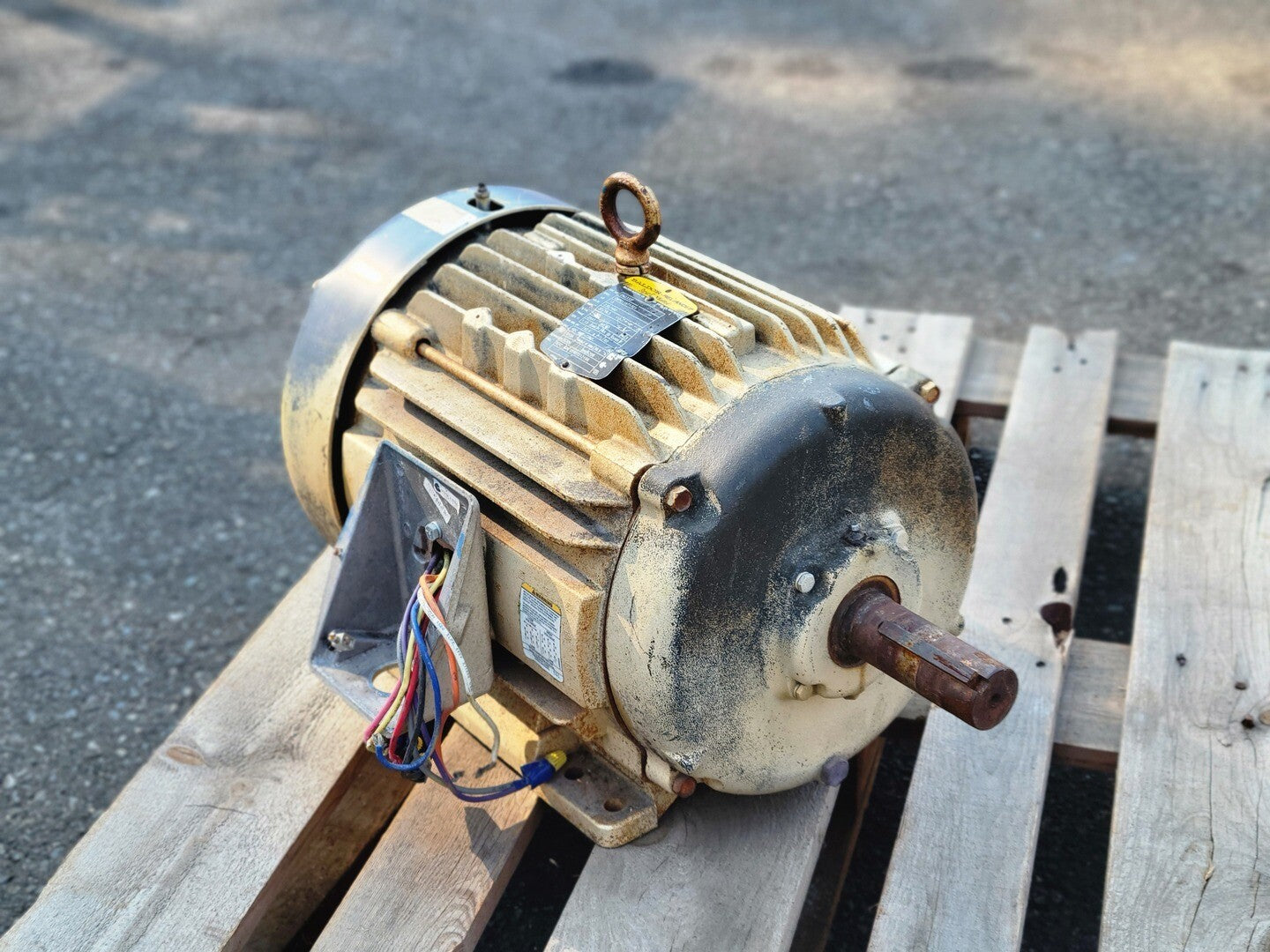 BALDOR 15 hp, 230/460 volts, 1765 rpm, 254T, Electric Motor EM2333T