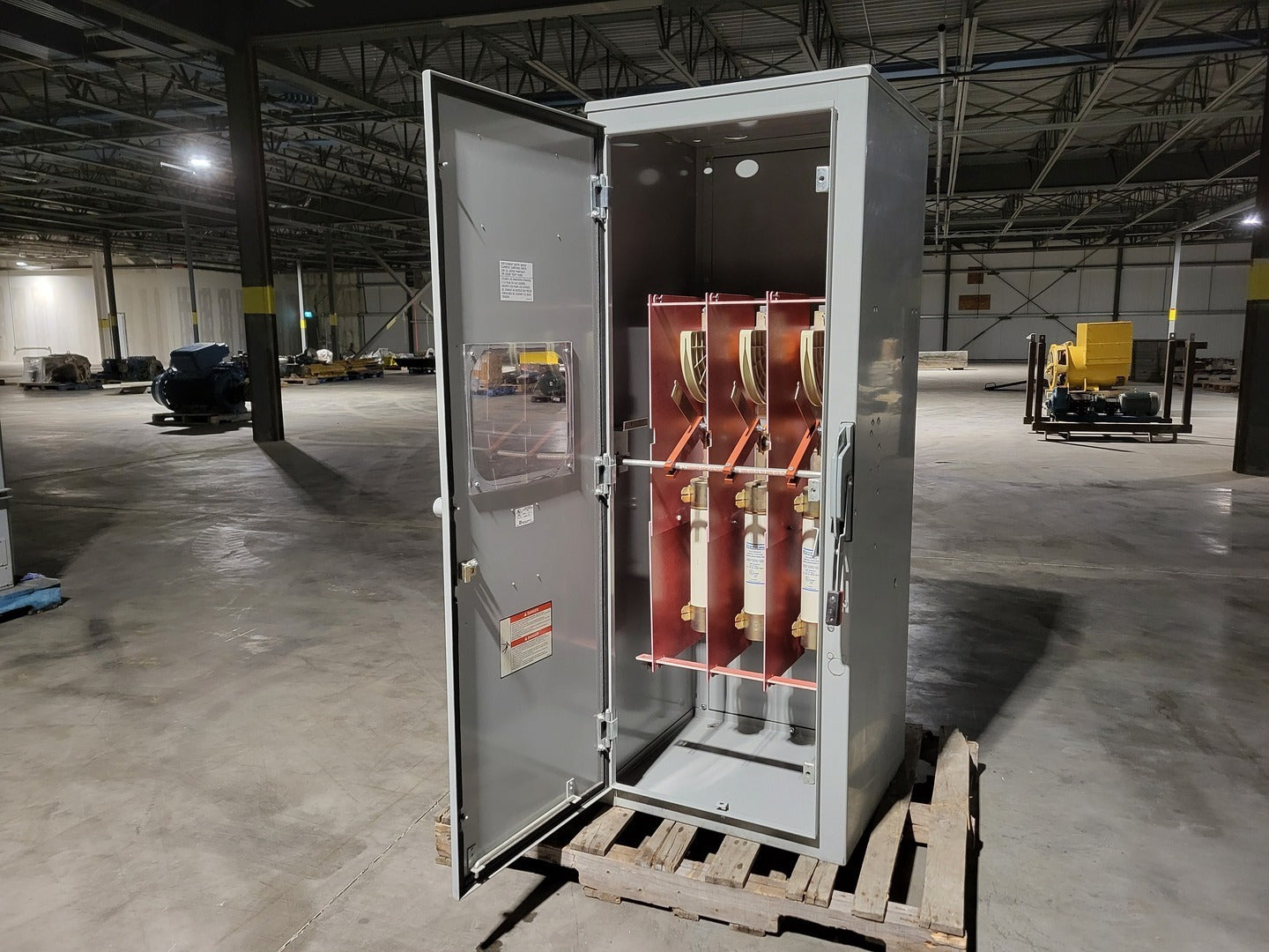 SQUARE D 200A MiniBreak Load Current Interrupter Switch HVMB305200