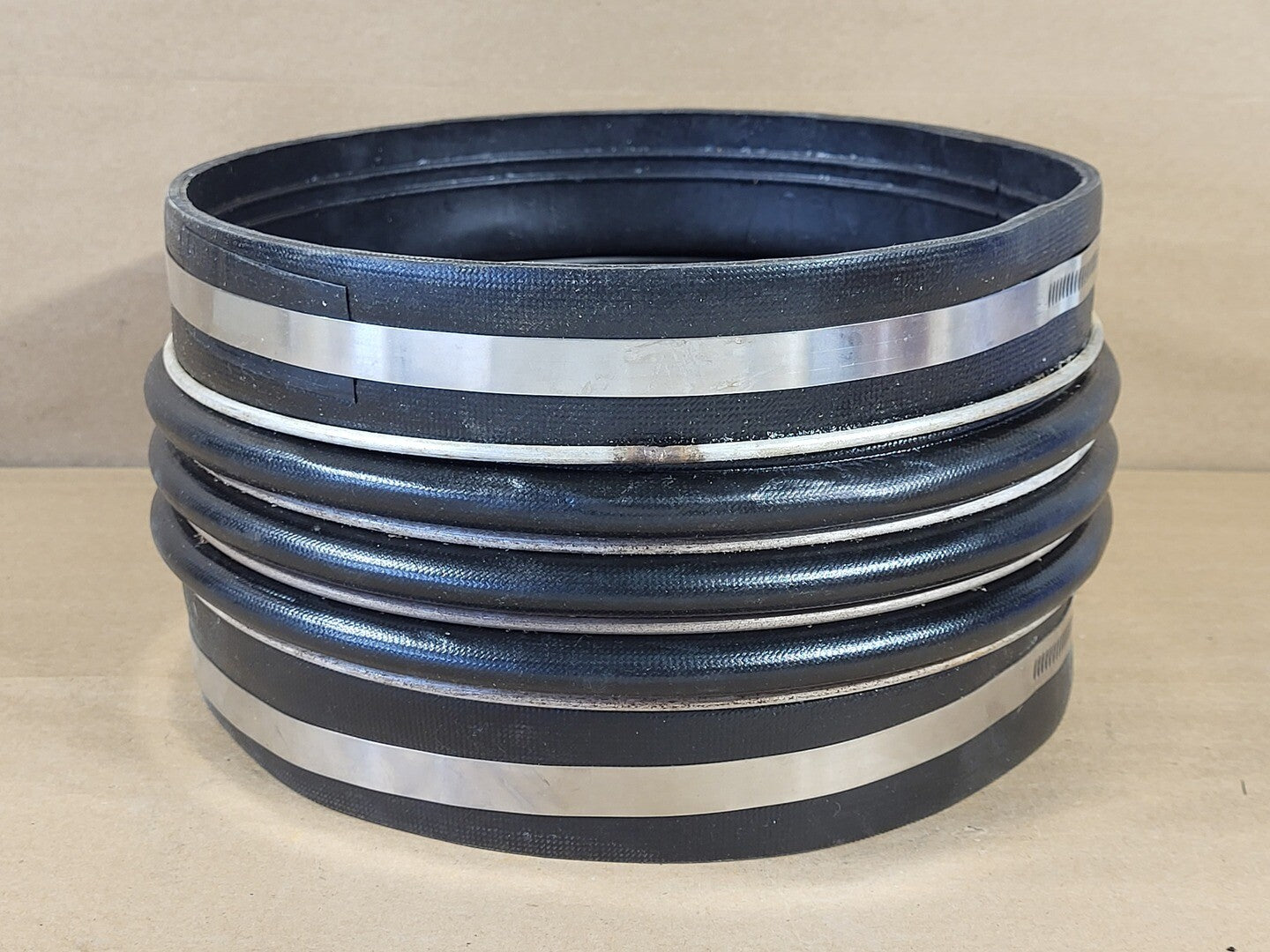 10" Multiflex Connector w/ Clamp 08909-L-5