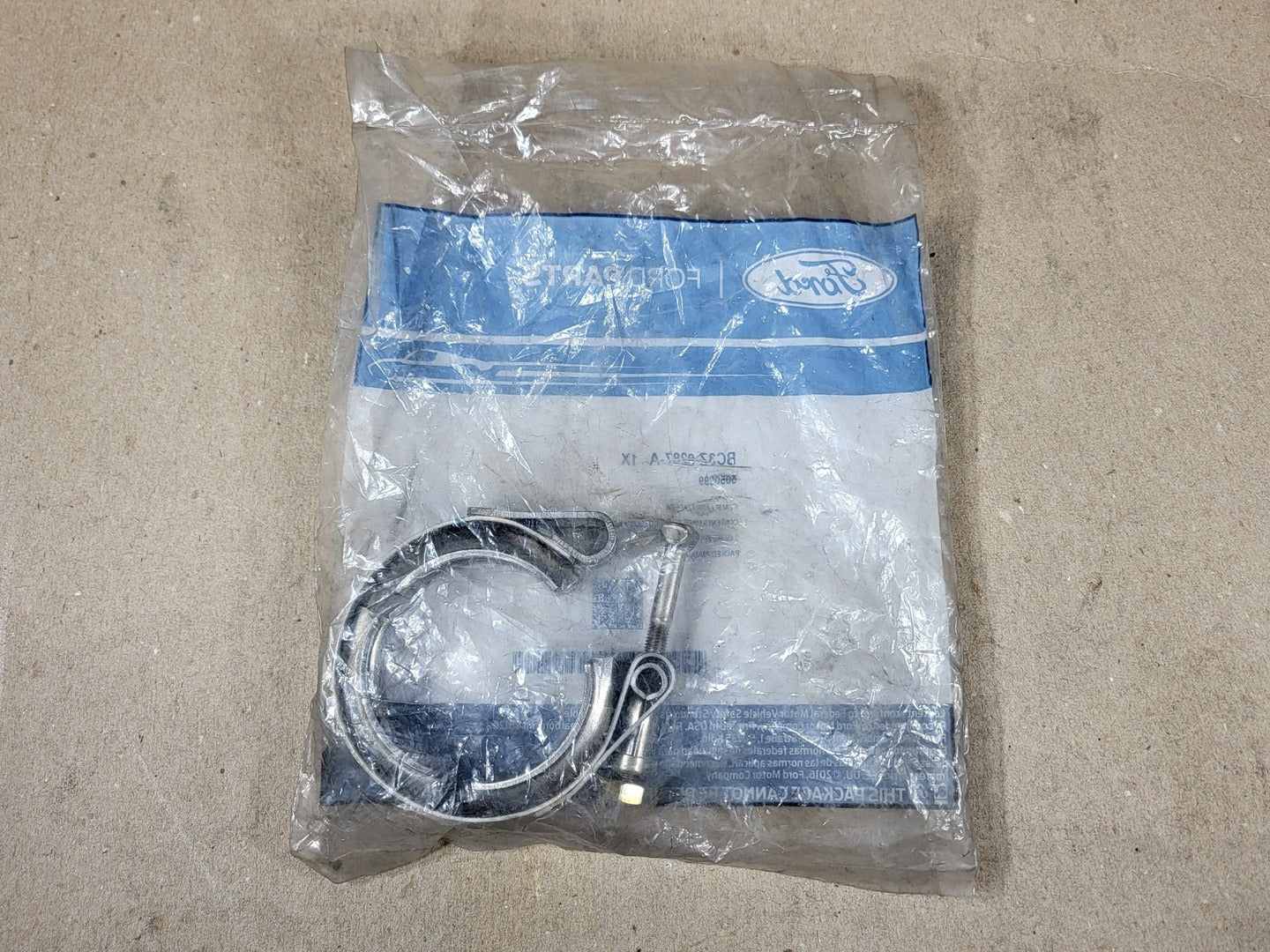 FORD Exhaust Pipe Clamp BC3Z-8287-A