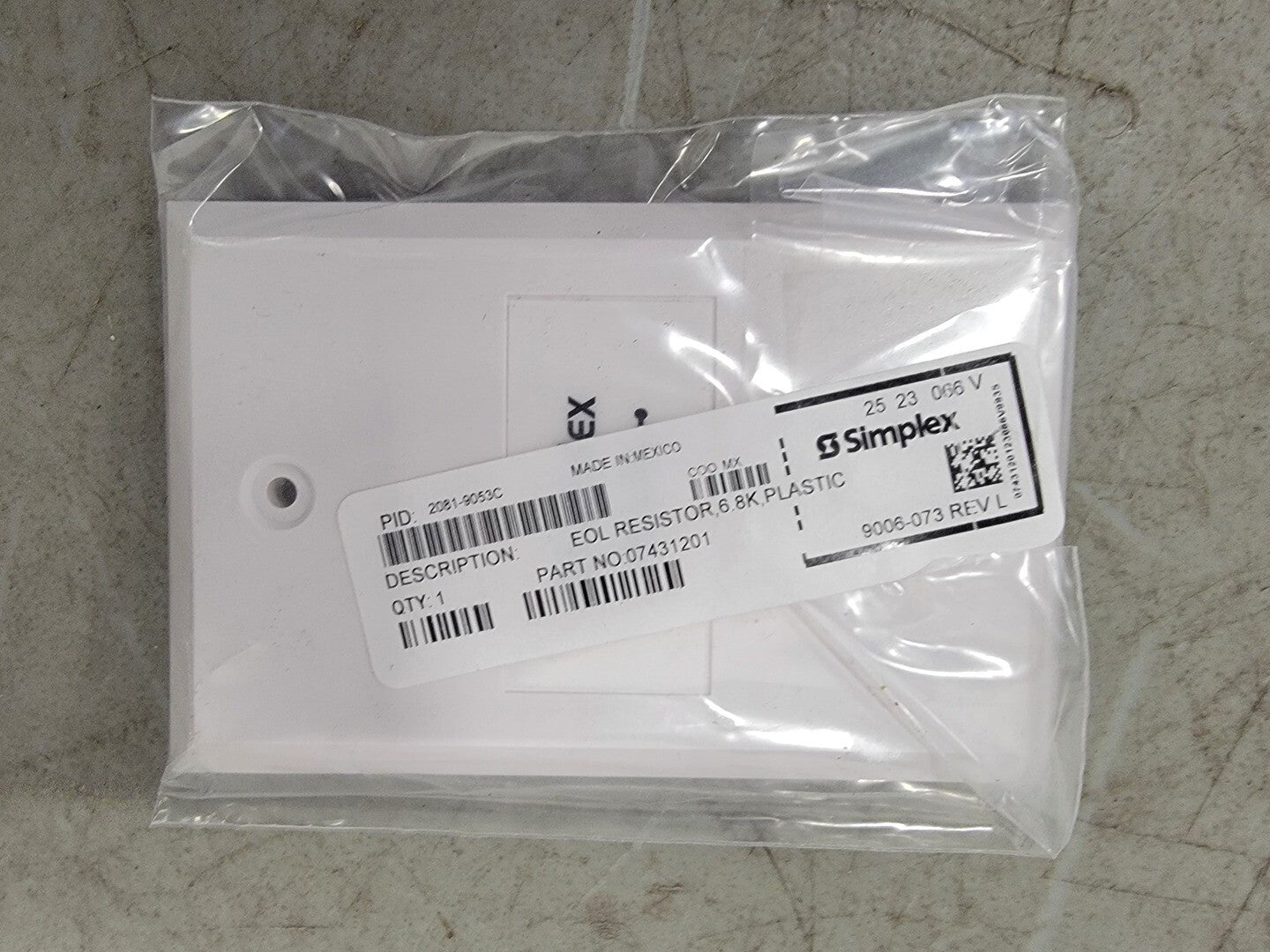 SIMPLEX End-Of-Line Resistor 6.8K, 24V DC, 0.02A, 2081-9053C, P/N 07431201