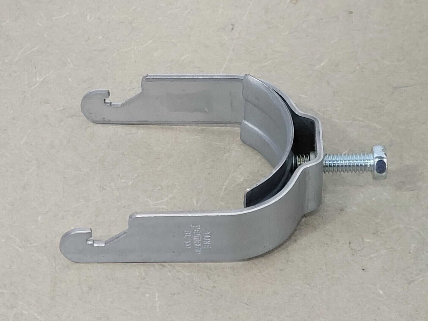 EATON 2" EMT B-Line Rigid Pipe Clamp BL200 (Box of 22)