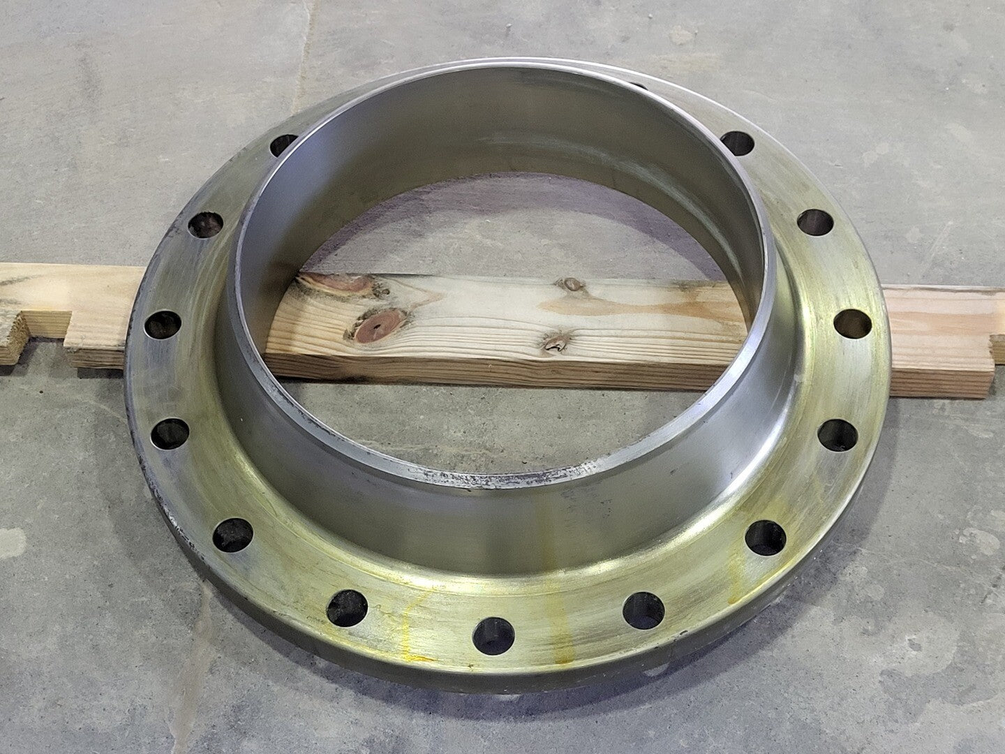 16" Class 150 RF Weldneck Flange