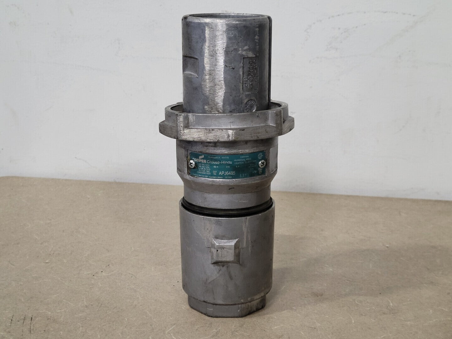 CROUSE-HINDS Arktite Heavy Duty Mating Plug APJ6485