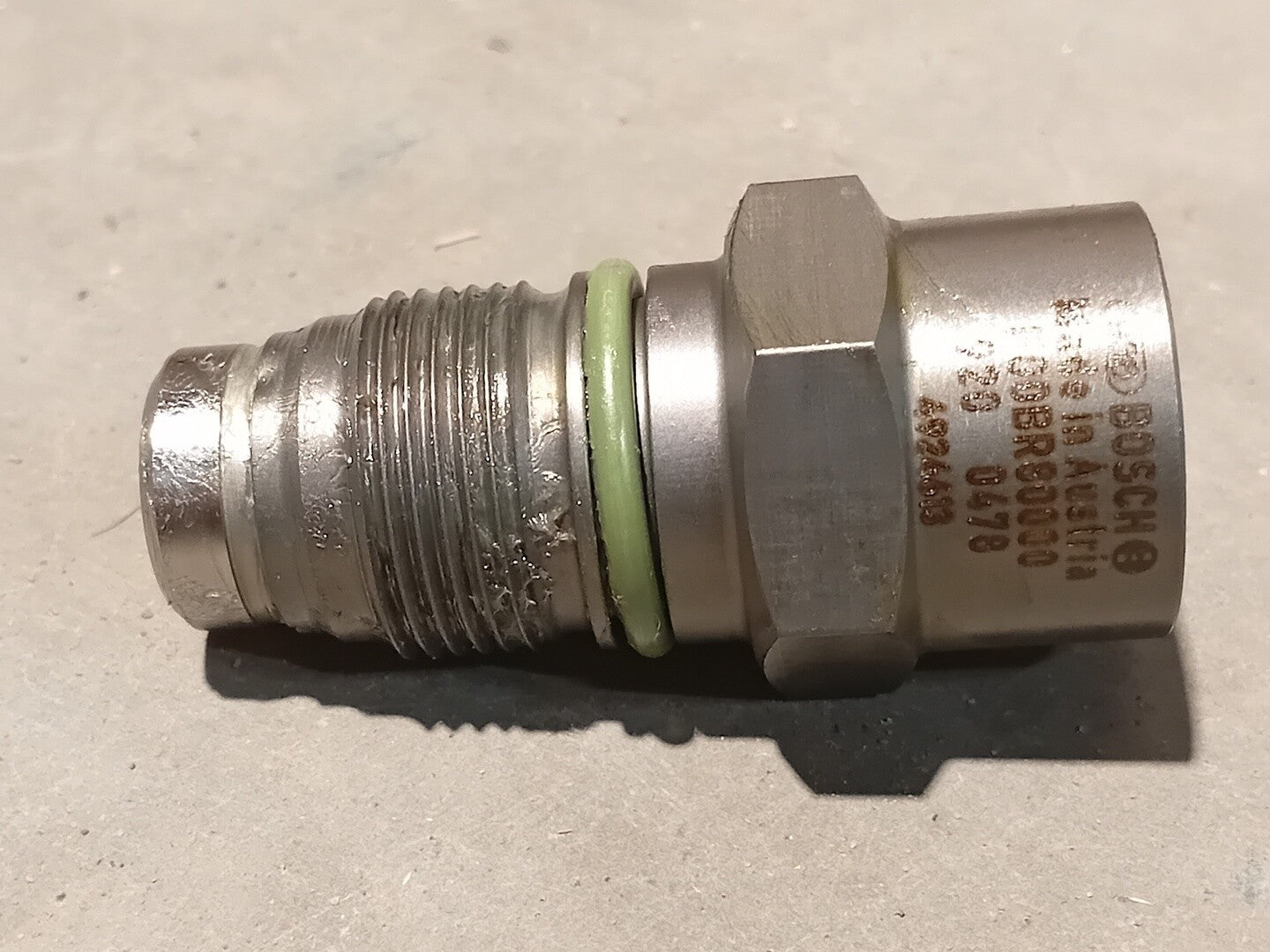CUMMINS Pressure Relief Valve 4924613