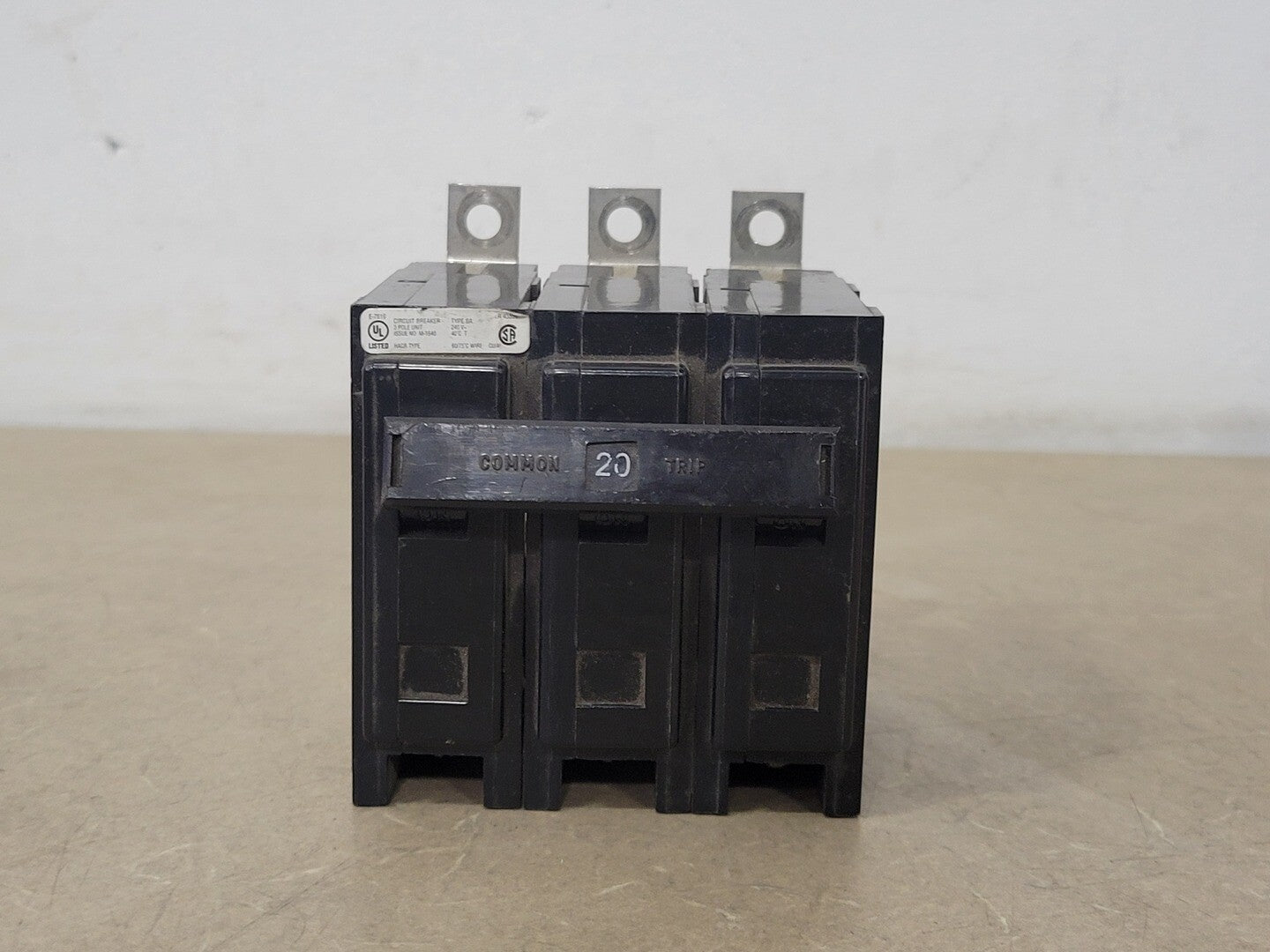 EATON 20 Amp, 3 Pole, 240 Volts Circuit Breaker BAB3020H
