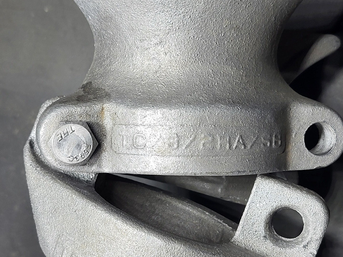 TRYDOR 8 kV 250 Amp High Voltage Cable Coupler TC-M-S8KP-13A-01