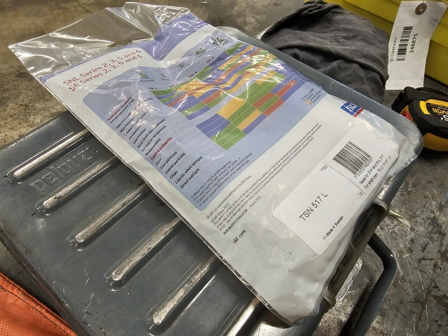 SKF Seal for SNH and SNL Bearing Housings TSN 517 L