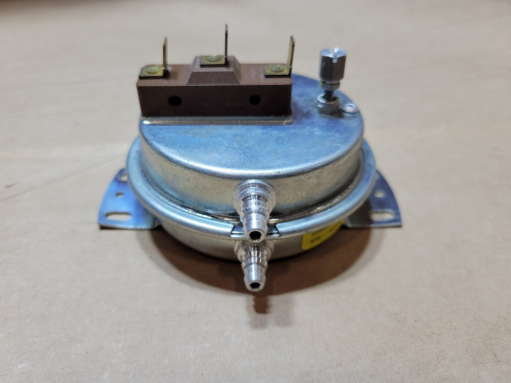 TRIDELTA IND. INC. Air Pressure Switch AP4094, 0.17"-5.0" w.c