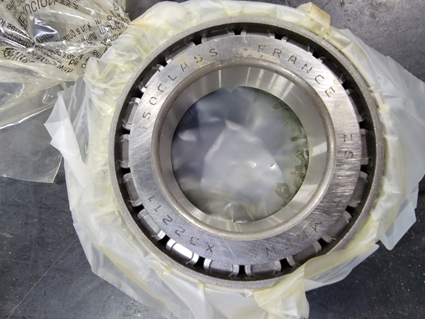 TIMKEN Tapered Roller Bearing No. X32211/Y32211