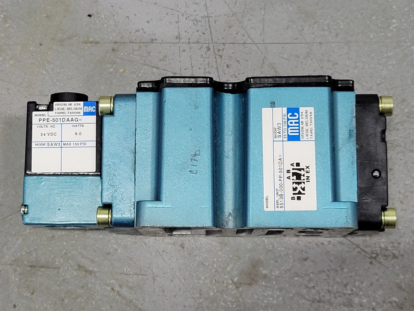 4-Way Valve Base 6513B-000-PP-501DA W/ Valve Coil PPE-501DAAG