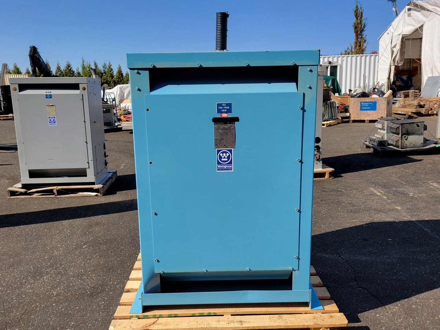 WESTINGHOUSE 300 kVA Transformer, 600 pri. volts, 208/120 sec. volts ...