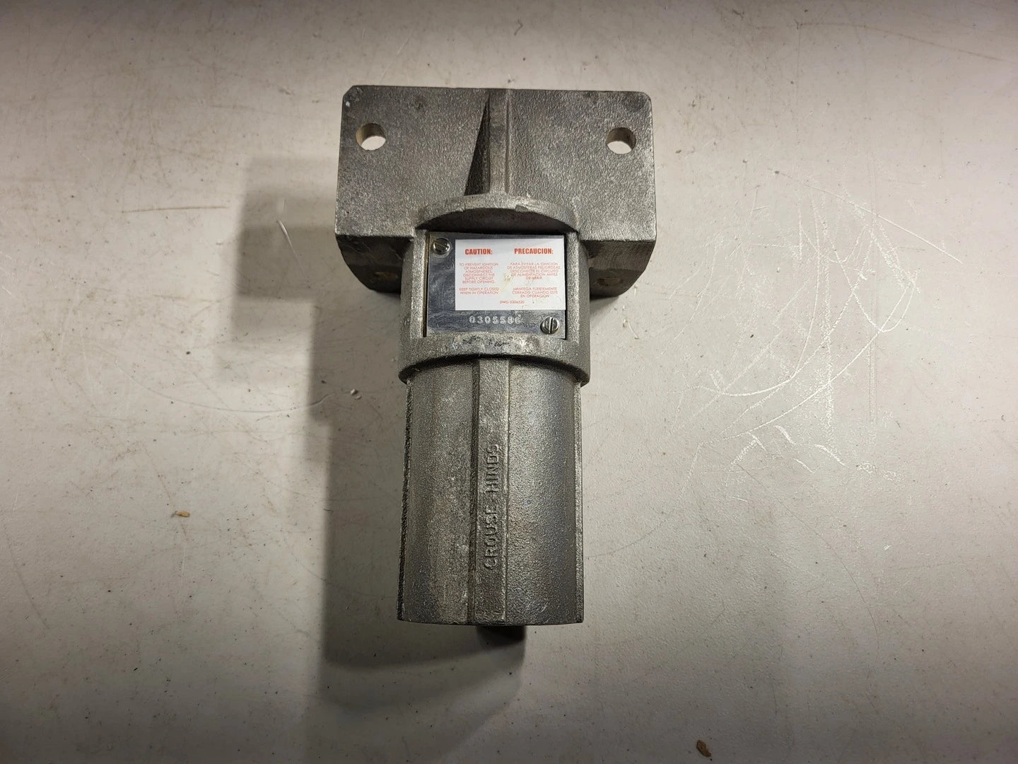 CROUSE-HINDS Floodlight Slipfitter Adapter SFA6 2"