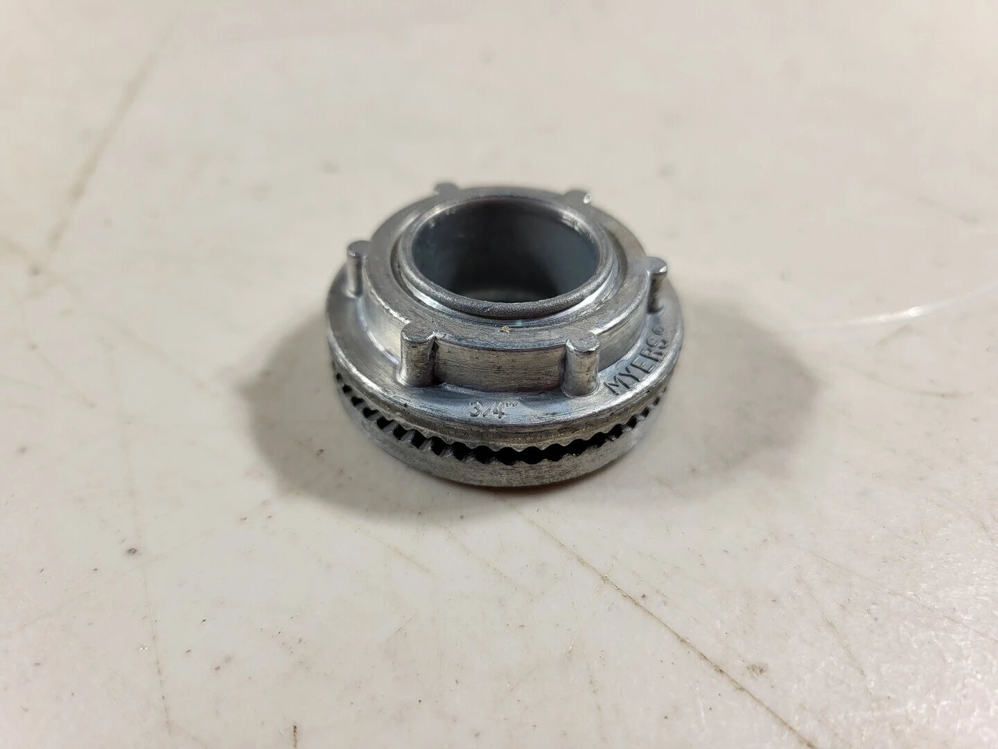 MYERS 3/4" Zinc Conduit Hub Cap Off STC-2