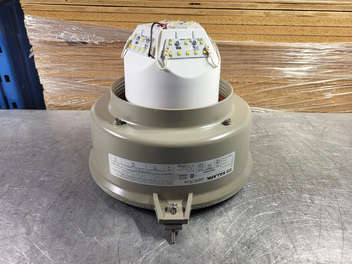 KILLARK 100W LED Lighting Fixture VM4LB10030