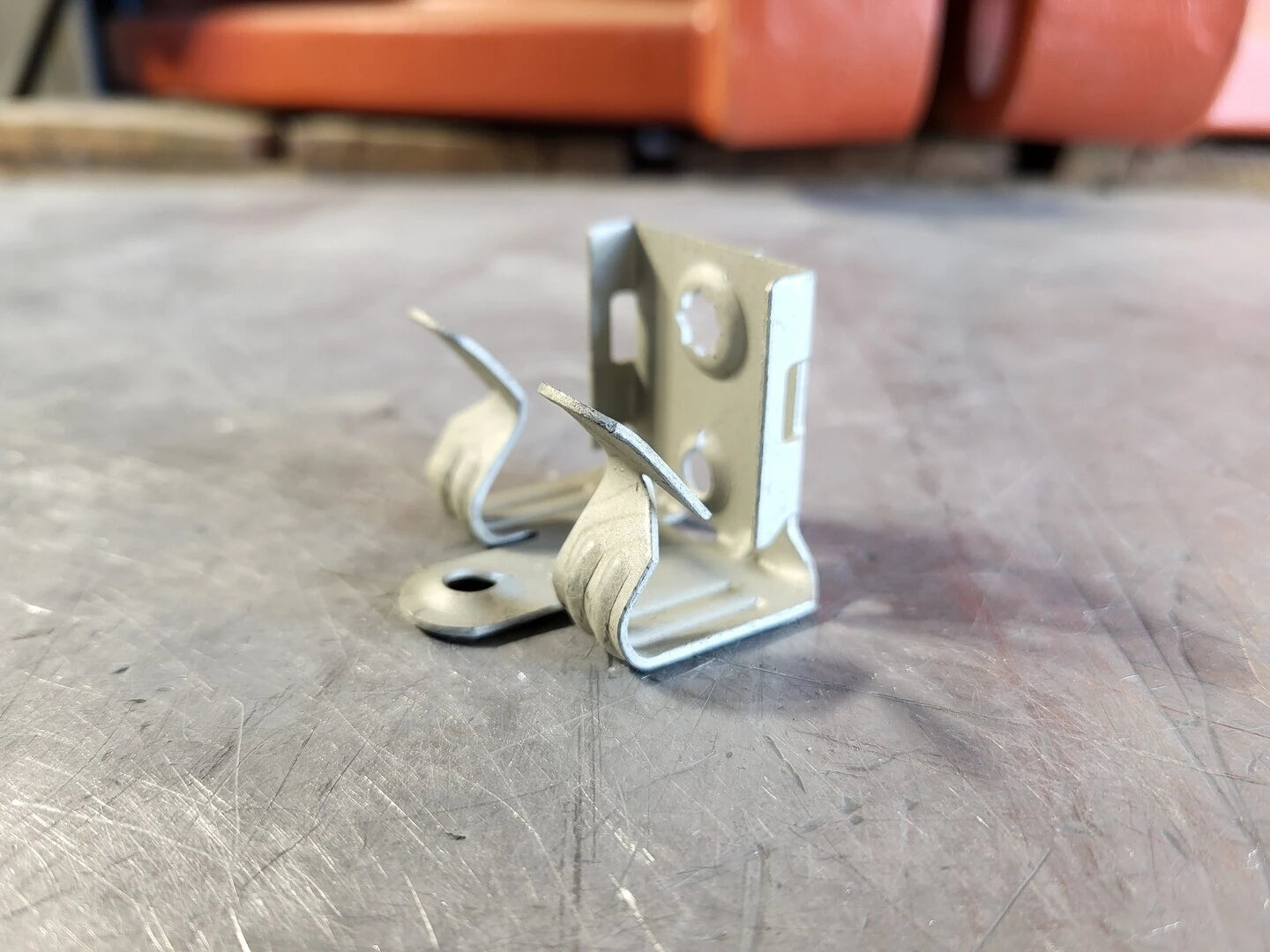 CADDY Universal Beam Clamp M912 for 9/16" - 3/4" Thick Flange (Box of 100)