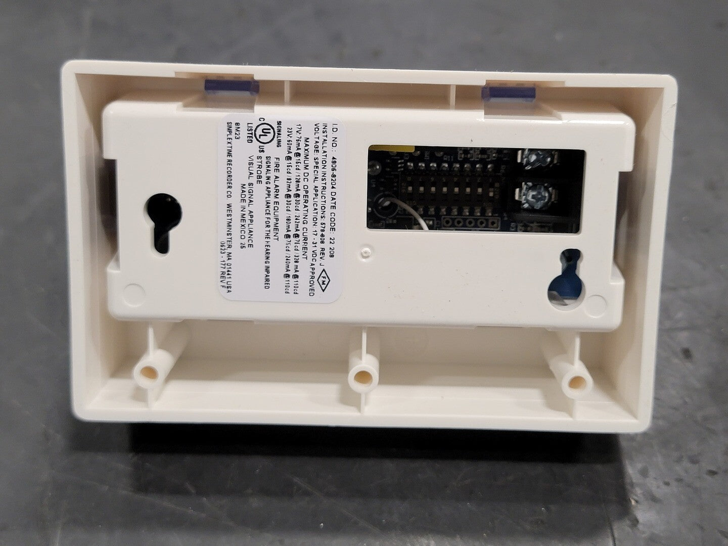 SIMPLEX Multi-Candela Ceiling Mount Addressable Strobe White 4906-9204